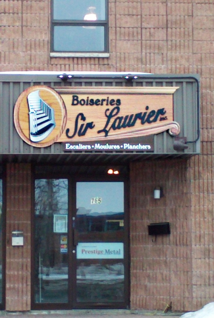 BOISERIE-SIR-LAURIER | Lettrage Marc Lambert